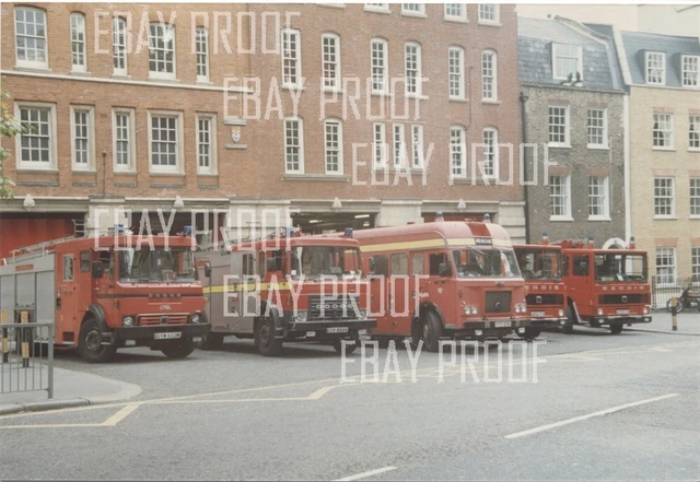 LONDON FIRE BRIGADE Clerkenwell Fire Station line-up - 6x4" colour £15. ...