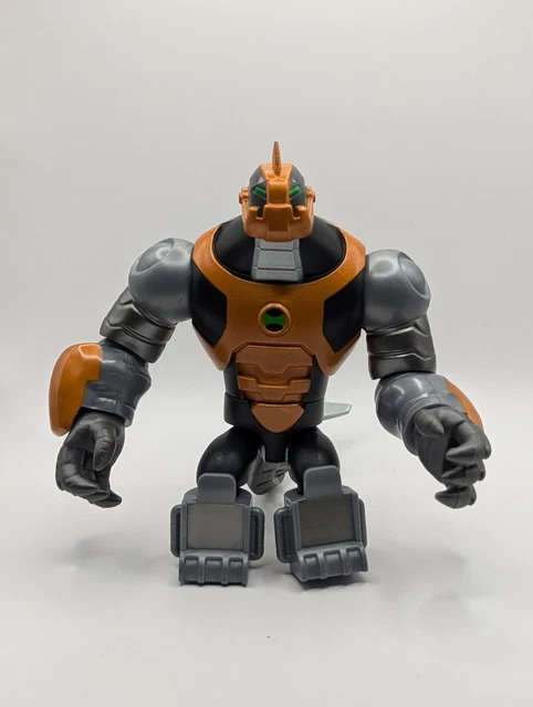 BEN 10: OMNI-KIX: Armor Humungousaur Reboot Figure: Alien Omniverse 5 ...