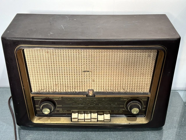 PHILIPS 543A TUBE Tabletop Radio 1950's Valve Receiver Bakelite Case £ ...