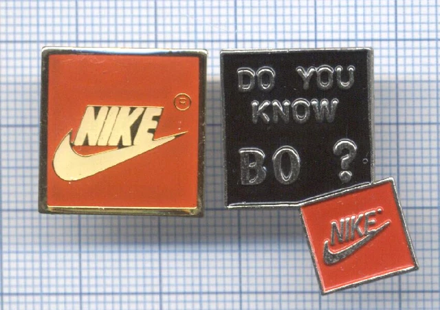LOT DE 2 Pin's NIKE logo + Do you know BO ? SPORTWEAR CHAUSSURES ...