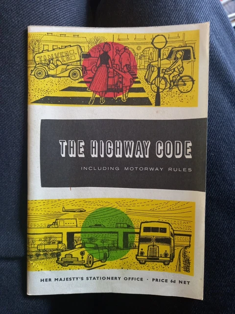 VINTAGE THE HIGHWAY Code Booklet Pamphlet 1961 £8.00 - PicClick UK