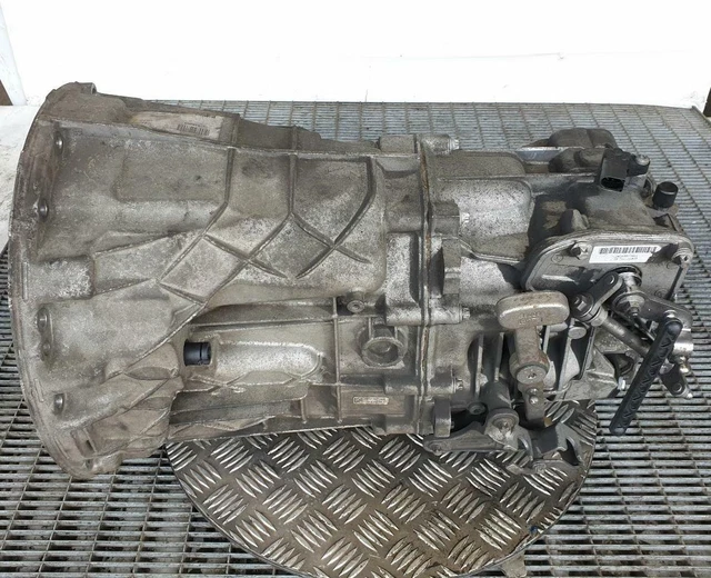 2013 MERCEDES SPRINTER CDI 2.1 651.955 Diesel 6 Speed TSG360 Manual ...