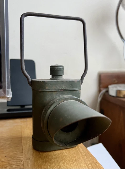 WW2 BRITISH ARMY military cycle/signal lamp. EUR 22,21 - PicClick IT