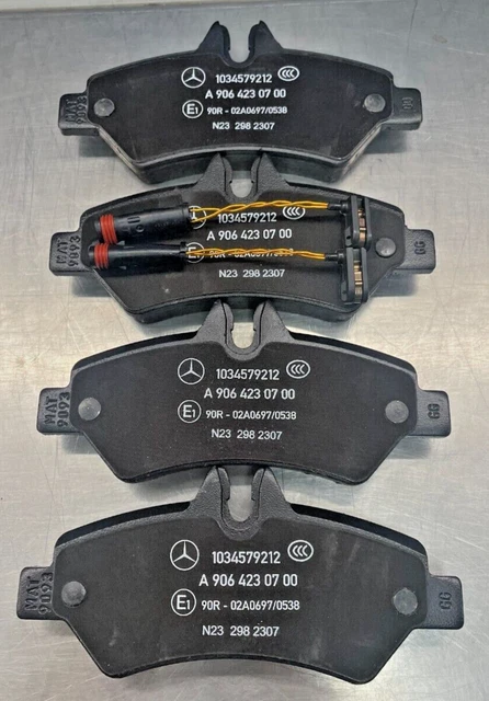 GENUINE MERCEDES-BENZ 906 Sprinter Rear Brake Pads & Sensors, 3.5T ...