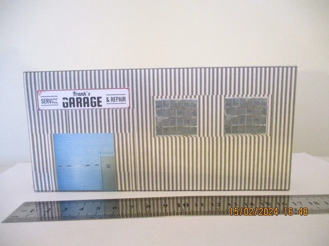 SCRATCH BUILT CARD Model Railway Garage half relief 00 Gauge £3.70 ...