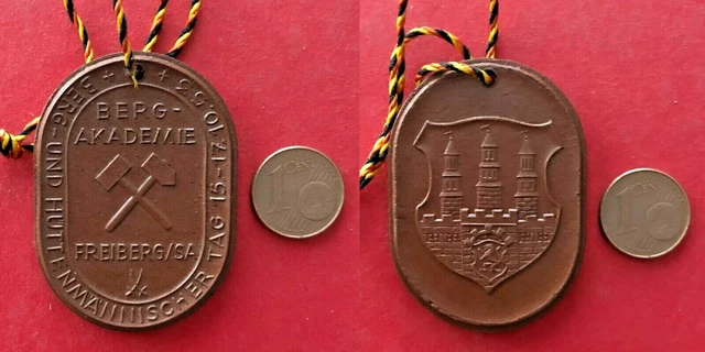 BÖTTGER STEINZEUG MEDAILLE Bergbau FREIBERG 1953 Berg- und Hütten Tag ...
