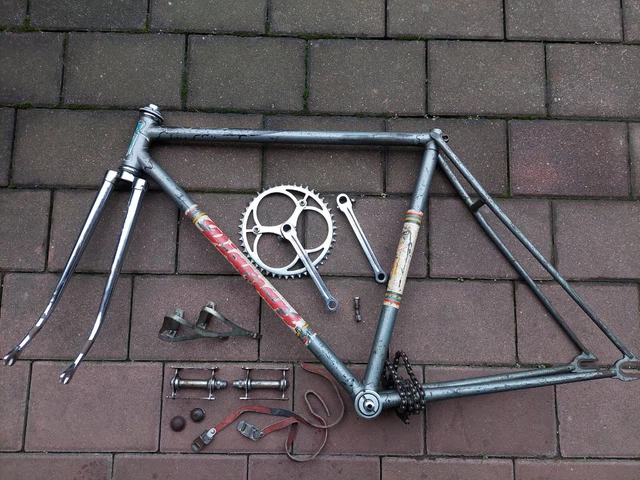 DDR DIAMANT FAHRRAD Rennrad Bahnrad Rahmen Zubehörteile EUR 225,00 ...
