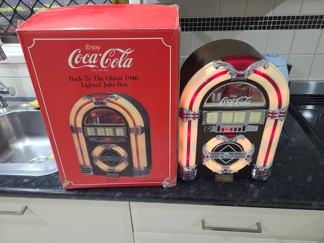 VINTAGE TABLETOP COCA Cola Jukebox tape cassette Radio FM AM tabletop ...