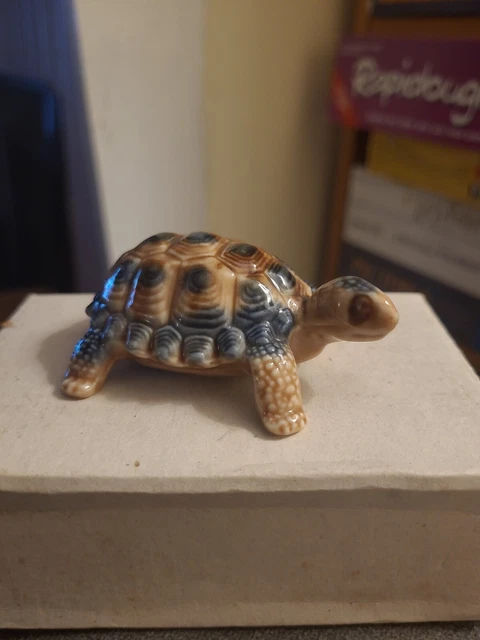 VINTAGE WADE WHIMSIES Large Porcelain Tortoise EUR 12,67 - PicClick FR