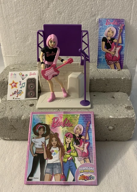 KINDER MAXI SORPRESA Pasqua 2023 BARBIE VDE06 con Bpz adesivi QR code ...