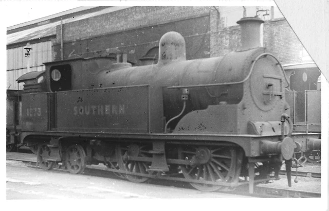 SOUTHERN RAILWAY - R Class - 0-4-4T - 1673 @ Ashford - Vintage Image ...