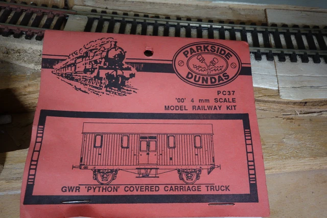 PARKSIDE DUNDAS OO PC37 GWR Python Covered Carriage Truck Model Kit NEW ...