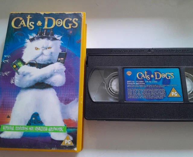 WARNER BROS VHS of Cats and Dogs Special Edition. Rating PG £9.00 ...