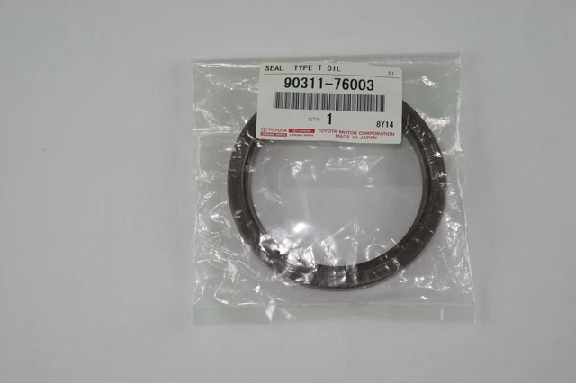 GENUINE TOYOTA COROLLA Matrix Celica Rear Main Seal 9008031050 / ...