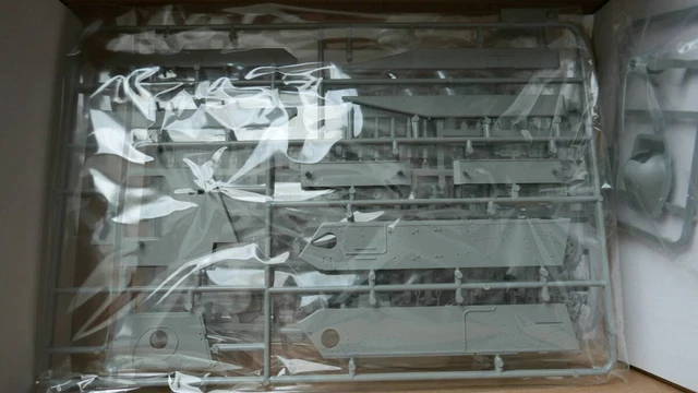 TAKOM JAGDPANZER 38(T) Command Version w/WINTERKETTEN Hetzer FULL ...