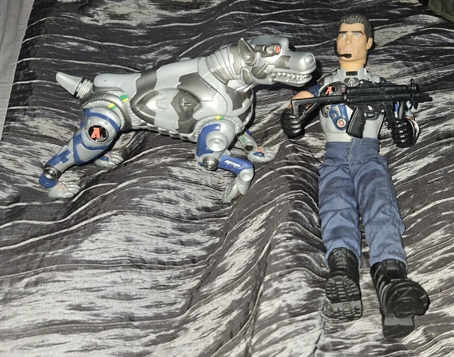HASBRO ACTION MAN Urban Mission And Robot Dog Figure 2000 Cyborg £14.90 ...