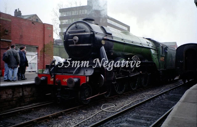 BRITISH RAILWAYS LNER STEAM LOCOMOTIVE 4472 FLYING SCOTSMAN 35mm ...