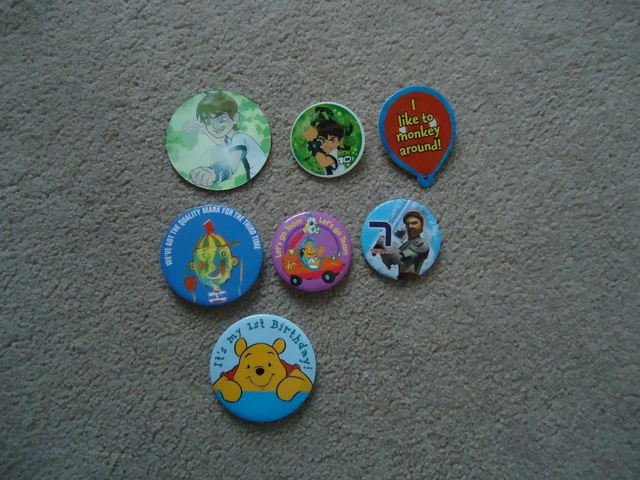 CHILDRENS BADGES WINNIE The Poo Age 1, Ben 10 Holgram Card &Badge Etc £ ...