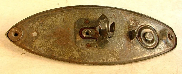 ORIGINAL GUIDE FENDER LIGHT BASE INDIAN HARLEY *O.E.M.* c.1940'S £196. ...