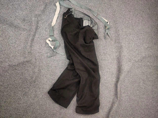VINTAGE 1950'S MILITARY War Dark green wool pants with suspenders ...