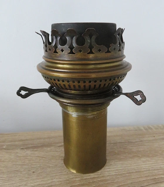 RARE SILBER LIGHT Co. Oil Lamp Burner, 3 arm rotating wick winder ...