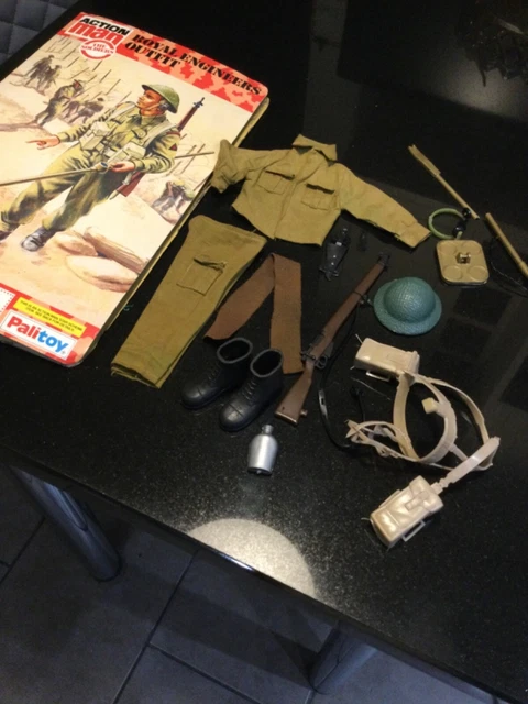 VINTAGE ACTION MAN Royal Engineers Outfit with original packaging £39.00 - PicClick UK