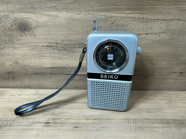 VINTAGE SEIKO AM/FM Portable Radio Made in Hong Kong D-2379A Works ...
