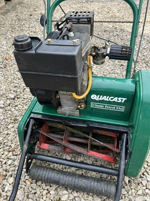 QUALCAST CLASSIC 35S Self Propelled Petrol Cylinder Mower £75.00 ...