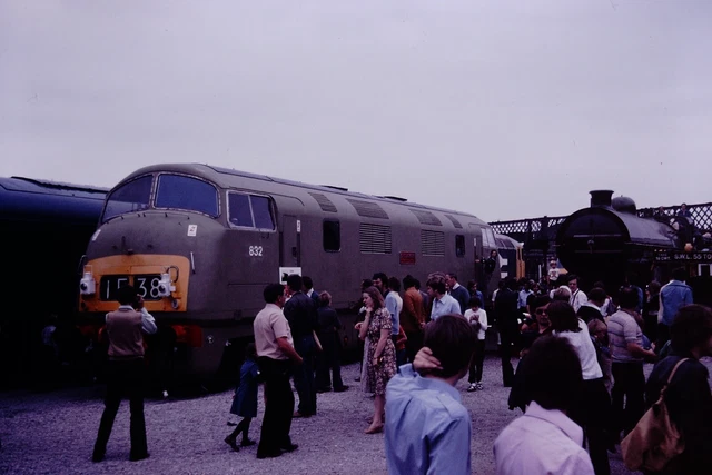 1980S BRITISH RAIL BR Diesel Electric Loco Railway 832 Slide Ref 247 £3 ...