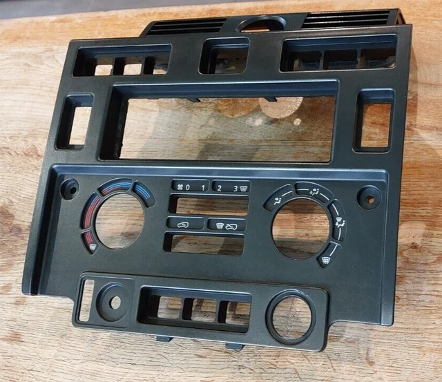 BFD062553 2009 LAND Rover Defender 110 Puma Dash Centre Console £60.00 ...