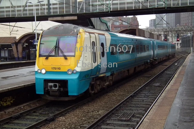 CLASS 175 175110, 3 car DMU, in debranded Arriva Blue at Manchester ...