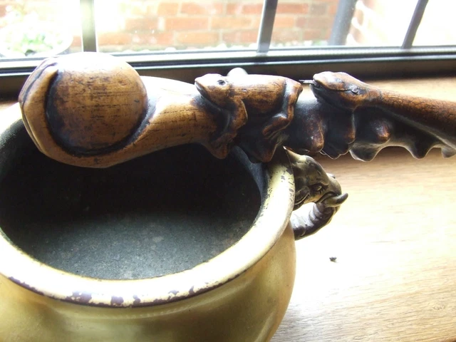 18THC HAUDENOSAUNEE TRIBAL ART STAFF LATER 19thC CONVERSION TO WALKING ...