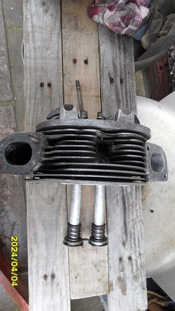 CITROEN 2CV CYLINDERHEAD (602cc engine) £62.00 - PicClick UK