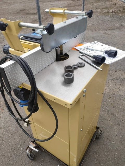 SCHEPPACH HF3000 SPINDLE Moulder - 2.9kW Motor 30mm Spindle Excellent ...