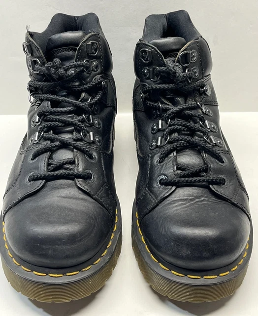 DR MARTENS MENS Size 9 Boots Black Leather 8699 Lace Up Doc Martens £62 ...