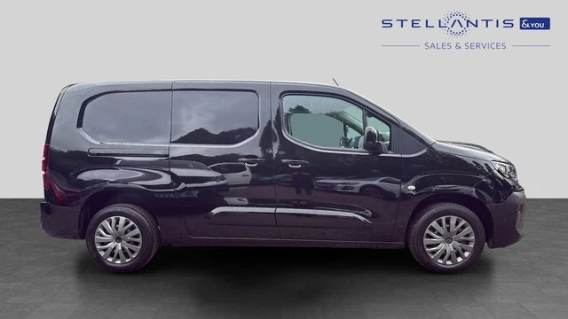 2025 PEUGEOT PARTNER 1.5 BlueHDi 130 Asphalt Van EAT8 PANEL VAN DIESEL ...
