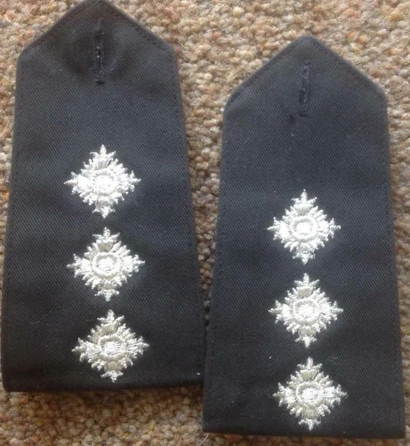 BRITISH POLICE Epaulettes& rank slides with embroidered CHIEF INSPECTOR ...