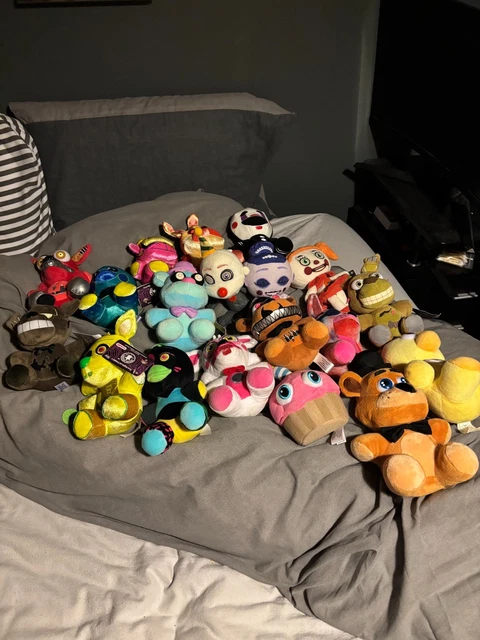 FIVE NIGHTS AT Freddy's FNAF Plush Toys (Mixed) £20.00 - PicClick UK