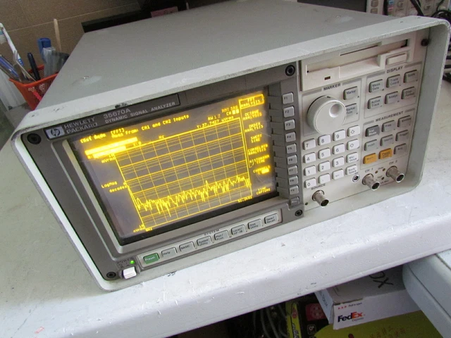 HP AGILENT 35670A FFT Dynamic Signal Analyzer AY2 spectrum network ...