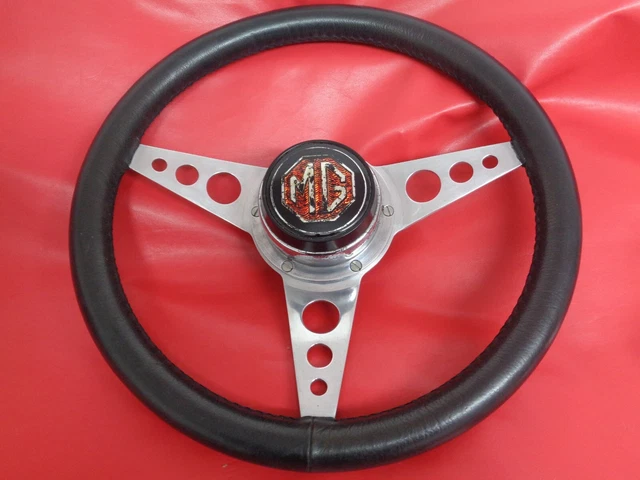 CLASSIC MGB/MGC/MGB GT/MGA 14" Steering Wheel Leather Original Corbeau ...