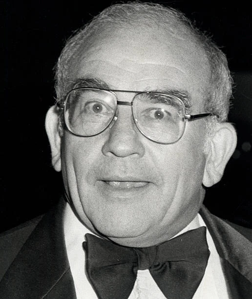 ACTOR ED ASNER at Musicians Benefit on January 16, 1981 at the Shr ...