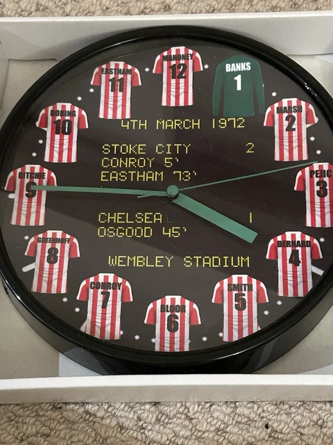 CLASSIC CUP FINAL Clock Collection Stoke City 1972 Quartz Wall Clock £ ...