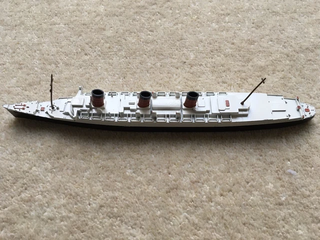 C1958-64 VINTAGE TRIANG Minic M703 R.m.s.queen Mary Mint Unboxed Toy ...