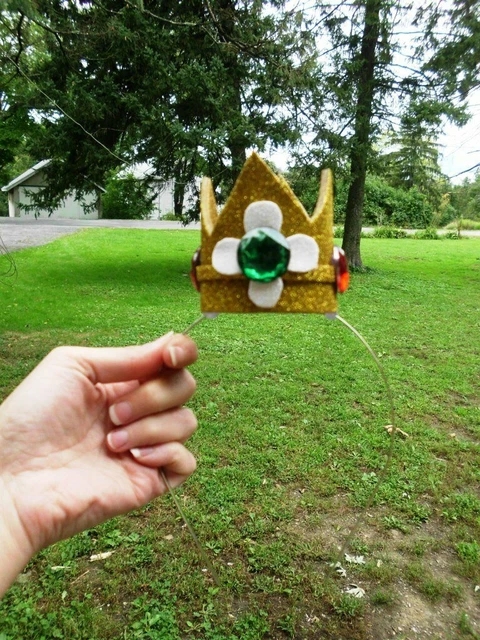 PRINCESS DAISY COSTUME Crown Nintendo Super Mario Brothers Handmade ...