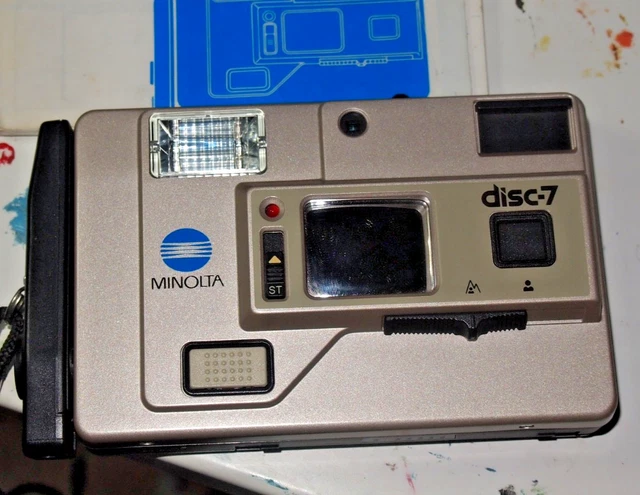 RARE VINTAGE MINOLTA disc-7 Disc Film Camera - Selfie Mirror - w/ Case ...