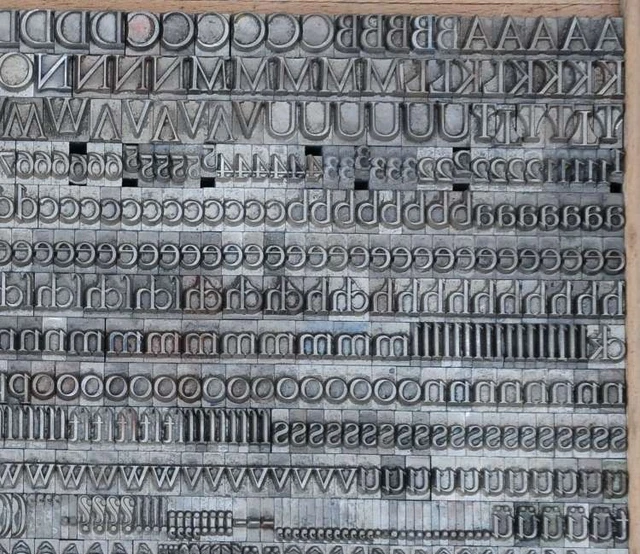 POLICE DE CARACTÈRES 7,5 mm plomb lettres typographie imprimerie tampon ...