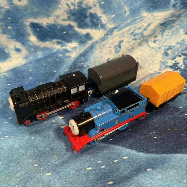 THOMAS & FRIENDS Motorised Trackmaster Runaway Hiro & Thomas Bundle £14 ...