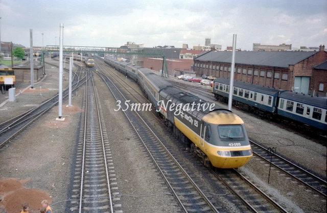 BRITISH RAIL HST INTERCITY 125 DIESEL LOCOMOTIVE 43055 DONCASTER 35mm ...