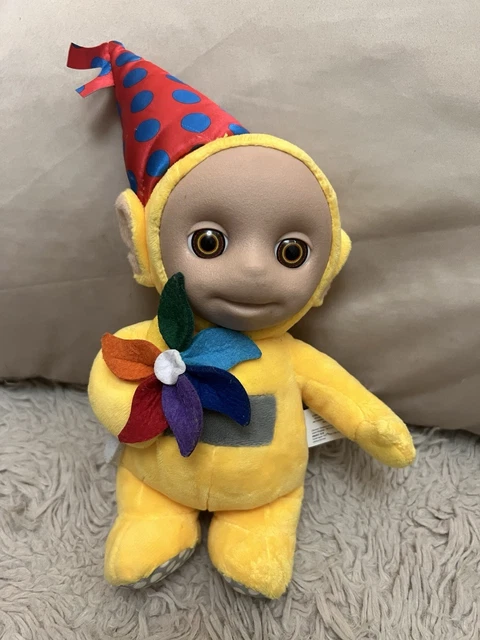TELETUBBIES TALKING SOFT Plush Yellow Toy Party Laa-Laa 10 Inches High ...