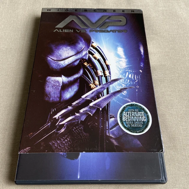 ALIEN VS PREDATOR (DVD 2004 WS +Slipcover Guide Alternate Beginning ...